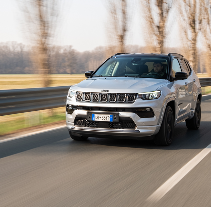 Fahrbericht Jeep Compass e Hybrid Ikone mit sanfter Spannung